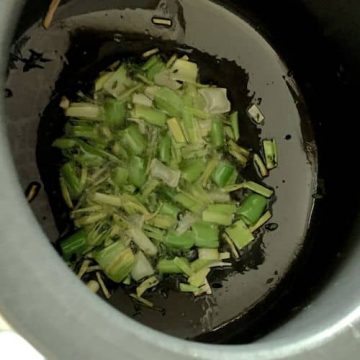 Healthy Turmeric Walnuts Fennel Soup with Raw Mango Recipe | Pepper On ...