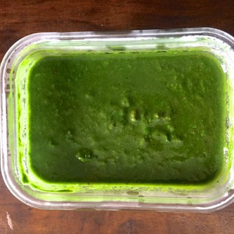Himachali Sepu Vadi - Split Urad Dal Vadi In Spinach Gravy - PepperOnPizza
